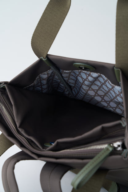 UTILITY MINIMAL NYLON Ruck Sack (M)【031614】 – LAQUOH